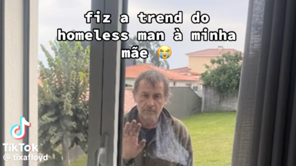 NOVA TENDÊNCIA: ASSUSTAR PAIS COM SEM-ABRIGO EM CASA - 24Horas
